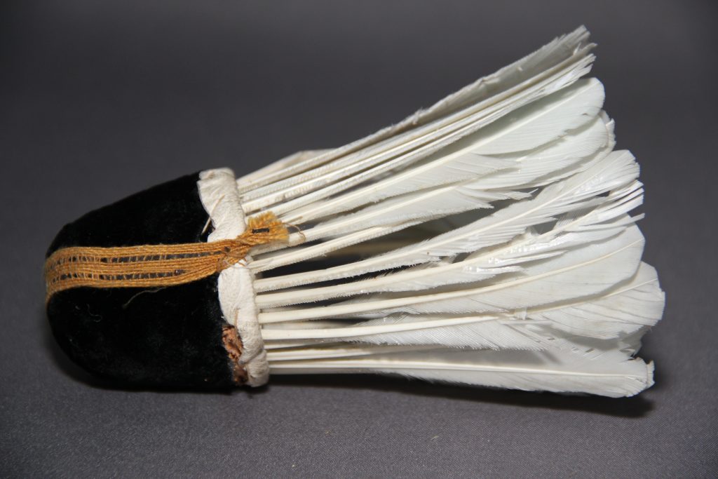 1 Dozen Shuttlecocks from 1830 to 1893 - The Badminton Museum
