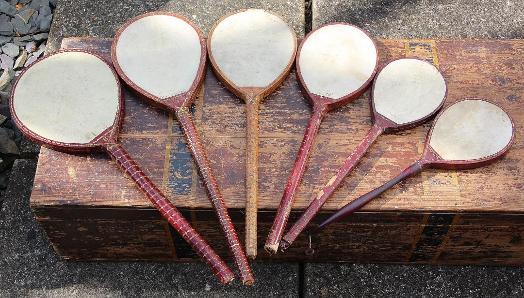 Presentation Set of Battledore Game - The Badminton Museum