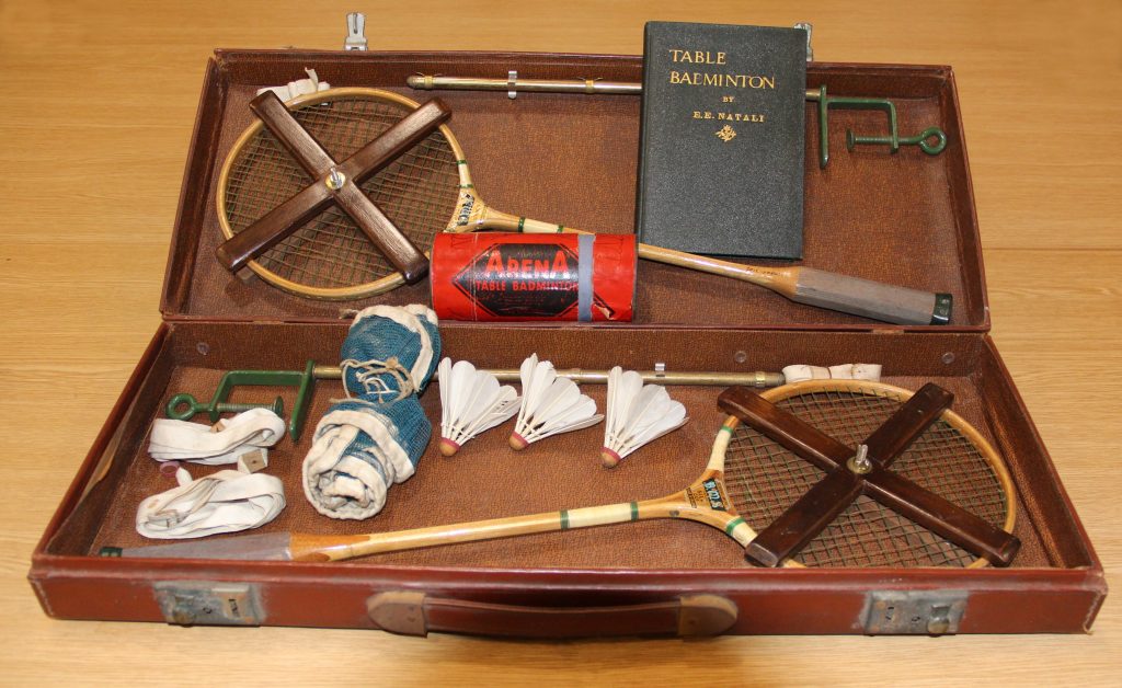 Table Badminton - The Badminton Museum